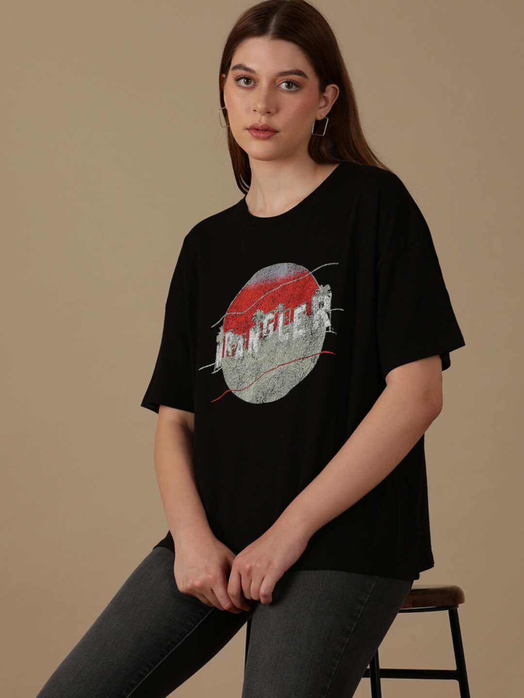 Wrangler Women's Graphic Black Logo Crew Neck T-shirt (Girlfriend Tee)